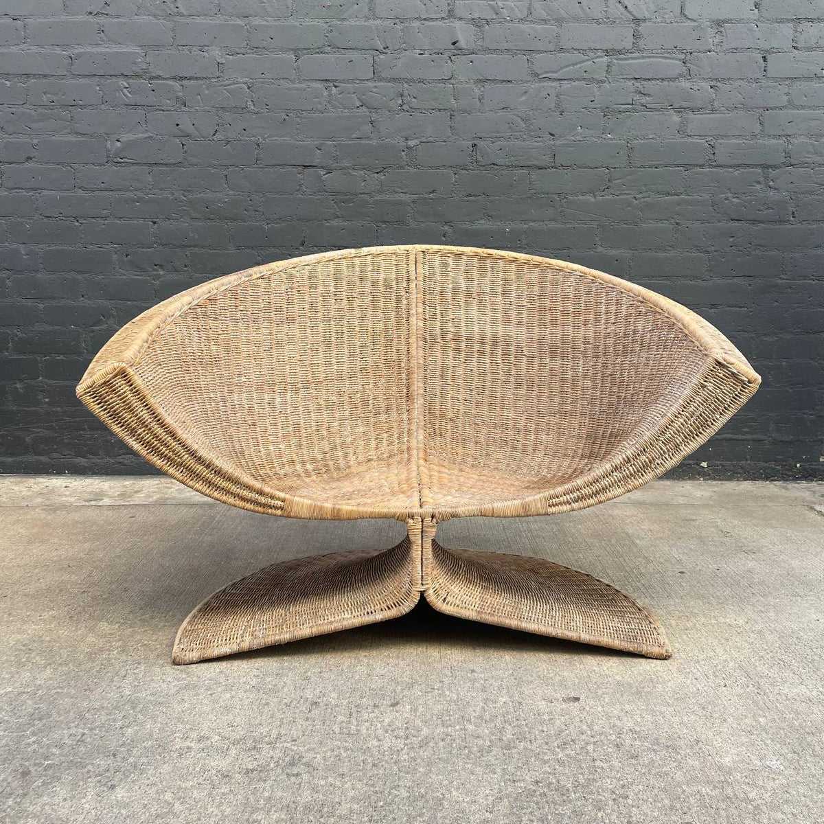 Vintage Mid-Century California Modern Lotus Wicker Chair by Miller Fong ...