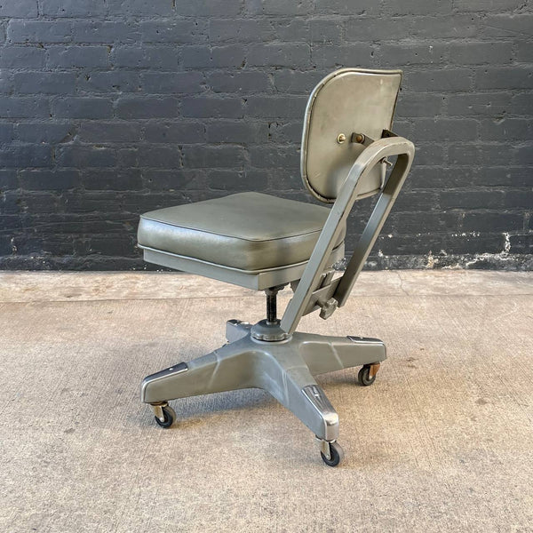 Mid-Century Modern Industrial Swivel Office Chair by Chromecraft, c.19 ...