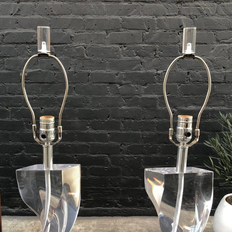 Pair of Mid-Century Modern Lucite Table Lamps by Astrolite | Vintage ...