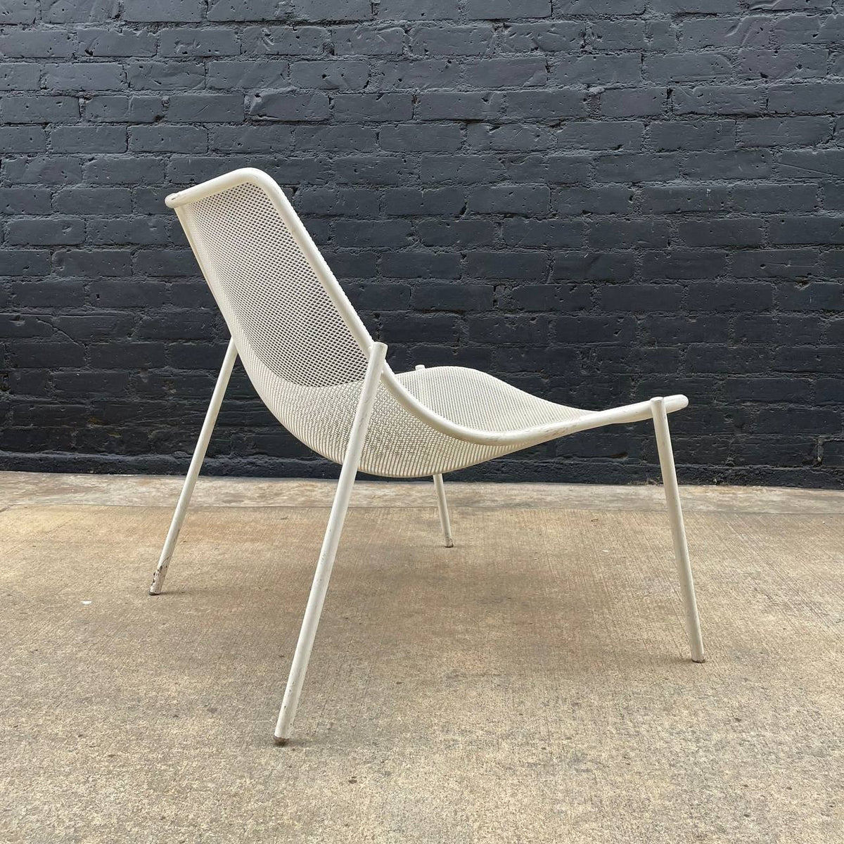 MU Round Outdoor Metal Lounge Chair by Steelcase – Vintage Supply