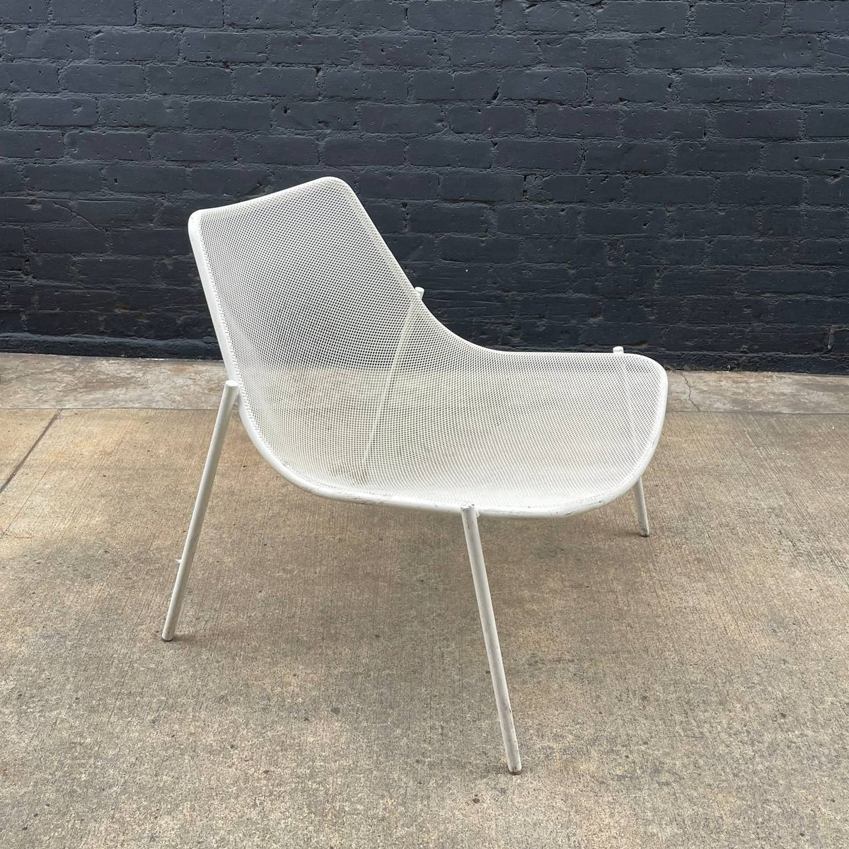 MU Round Outdoor Metal Lounge Chair by Steelcase – Vintage Supply