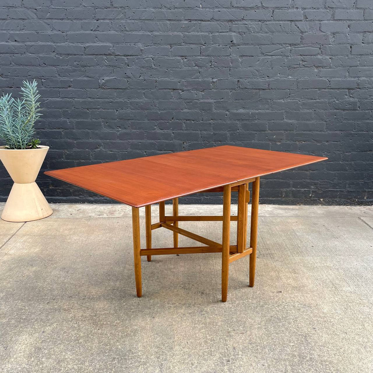 Mid-Century Modern Teak & Oak Dining Table, c.1950’s | Vintage Supply Store